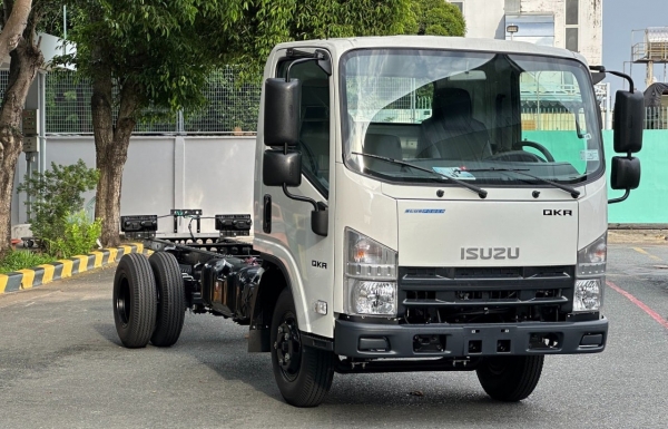 Isuzu Việt Nam triệu hồi và khắc phục lỗi liên quan đến cách lắp đặt bộ dây điện khung xe QKR ...