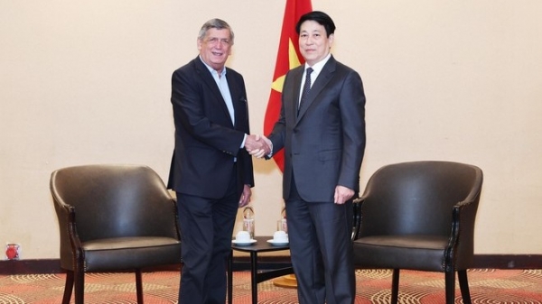 Chủ tịch nước Lương Cường tiếp Chủ tịch Đảng Cộng sản Chile | Thời báo ...