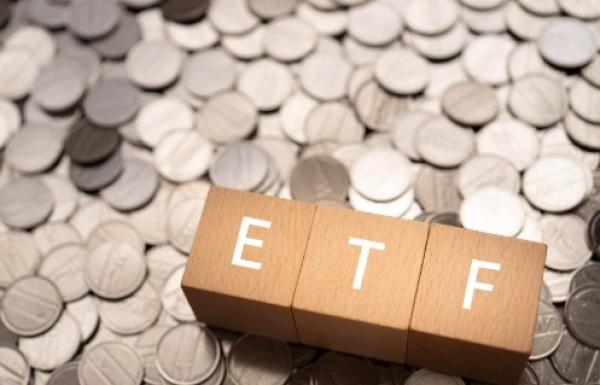 Cổ phiếu nào được mua gom và bán mạnh trong đợt cơ cấu ETF quý II?