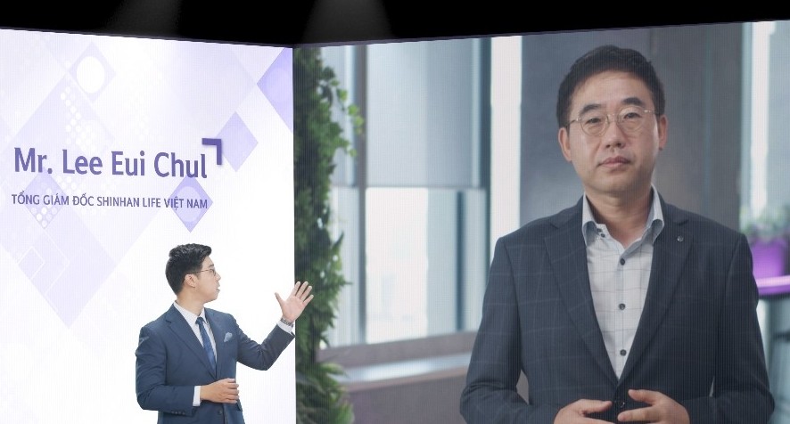 Shinhan Life mong muốn góp phần phát triển thế hệ tương lai của Việt ...