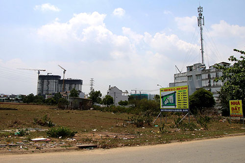 Báo cáo nội dung phản ánh về khó khăn của doanh nghiệp bất động sản ...